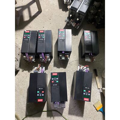 询价下单丹佛斯变频器VLT2800系列，380V，5.5KW，原装拆