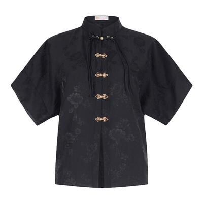 新中式黑色配马面裙的衬衫上衣女