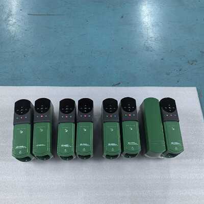 议价CT变频器UNI1401.UNI1402.UNI1403.维修