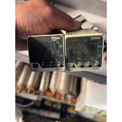 在线议价台松teshow AK108温度控制器，拆机件，成色还可以，