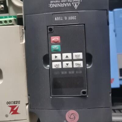 询价-H6200A0D75K，不缺盖变频器议价