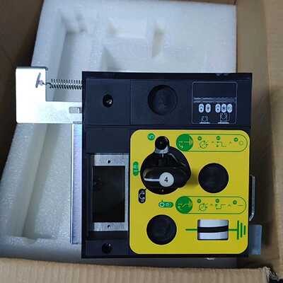 询价下单施耐德接地开关操作盒 MVNEX300004