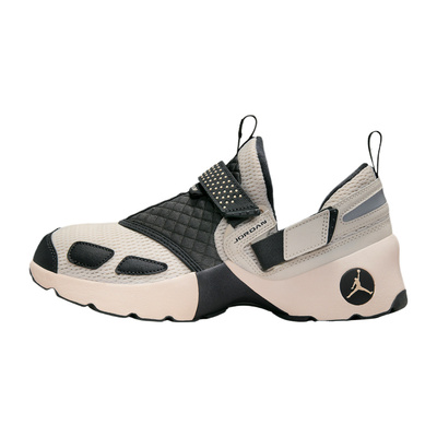 【自营】耐克女鞋WMNS JORDAN TRUNNER LX运动休闲鞋HQ2164-102