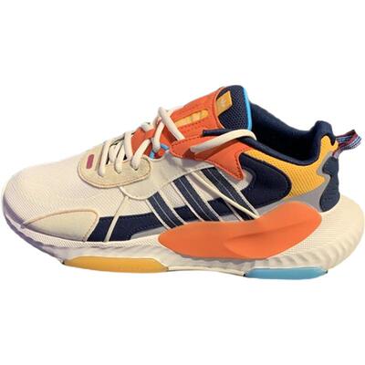 阿迪达斯男女运动休闲鞋