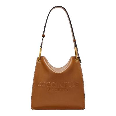 报童包COCCINELLE可奇奈尔牛皮革