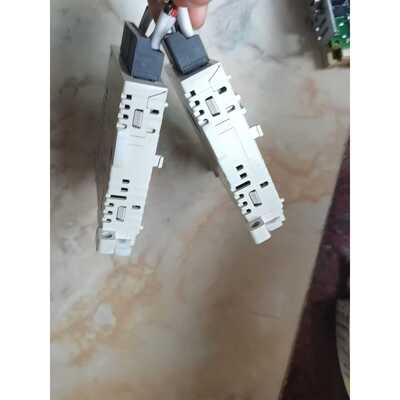 议价三菱PLC模块FX3U3AADP拆机有2个功能正常实维修