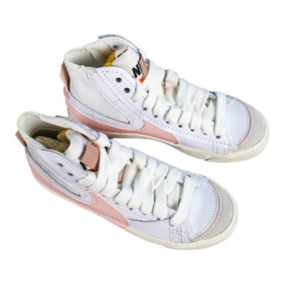 Nike中帮休闲板鞋开拓者blazer女