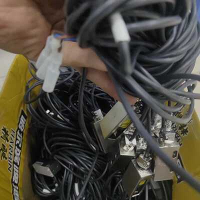 【议价-可维修】   E3S-DS10E41 光电传感器 /均有货