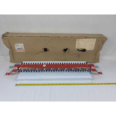 Merlin Gerin C325603 Multi 9 System Chassis 3 phase 415VAC 2
