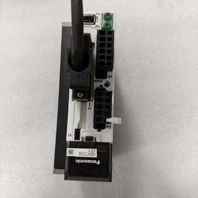 议价伺服电机400W 驱动器MBDKT2510E，成色如图，
