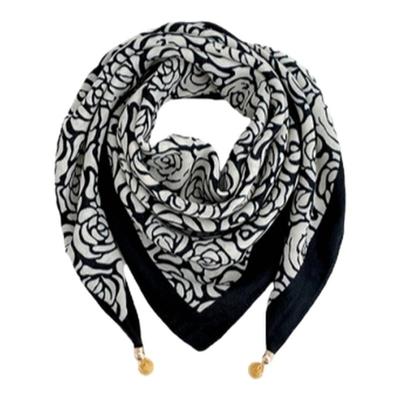 新款保暖方巾磁吸扣三角丝巾