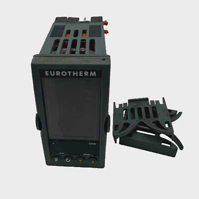 EUROTHERM 3208 3208/CC/VH/RRRX/X/XXX/G/SPA/XXXXX Temp. Contr