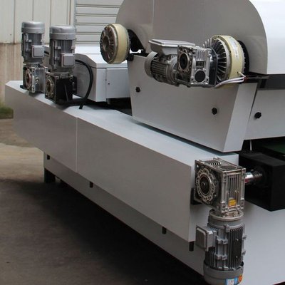 光油机uv辊涂机浮雕密度板涂层淋涂机涂布设备全自动上光过油机器