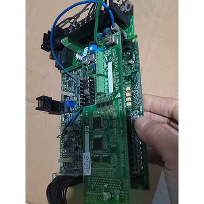 非标价YPHT312612GPGB2安川G7变频器控制板5议价