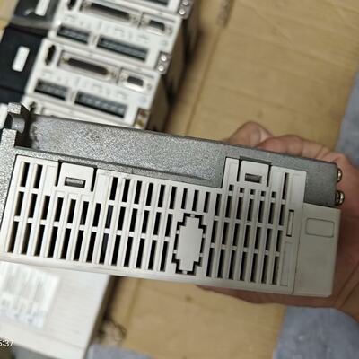 议价There Are Also Two L5-10 L5-400Z-Kk Leisai 400W Drivers