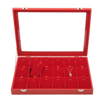 红色带盖格子戒指手链吊坠珠宝箱