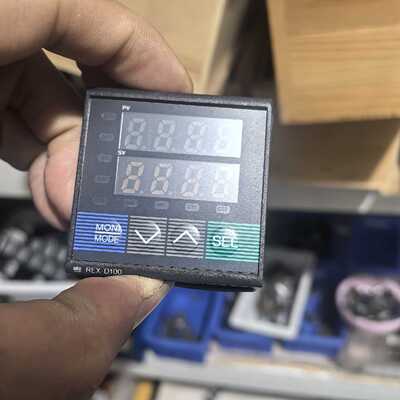 日本温控仪REXD100D100FVNDNN5N