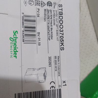 议价STBDDI3725KS/STBDDO3705KS施耐德可编程控制器全新原包装现