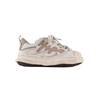 冉言日系厚底圆头板鞋