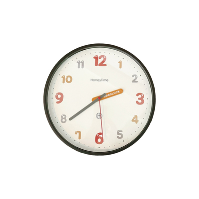 环保PP塑料框简约挂钟 静音走时挂钟