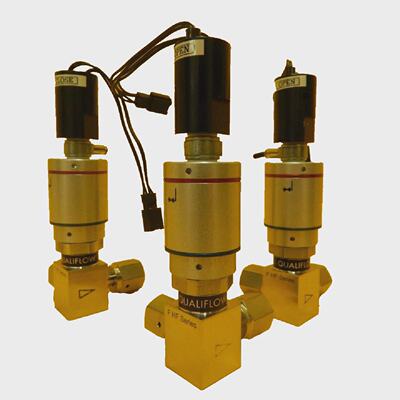 Qualiflow F HF 系列气动角阀 2x10-9atm.cm3/S?ec 批量 3 件 二
