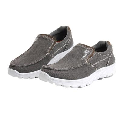 加肥加大宽脚软底透气老北京布鞋