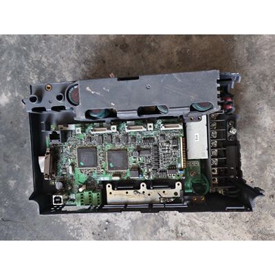 议价可维修三菱变频器7403.7KW没上盖壳子坏了便宜处理售出不