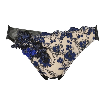 华歌尔性感纯欲蕾丝刺绣三角内裤