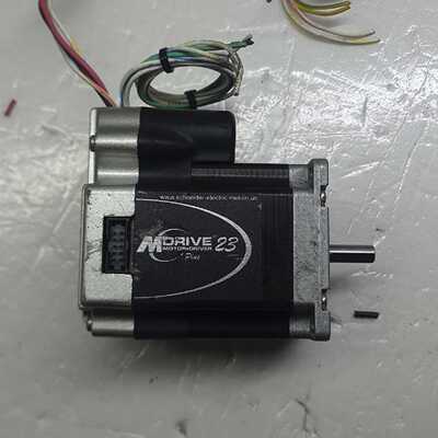 议价施耐德MDRIVE23步进电机维修
