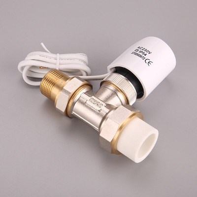 水地暖电热执行器分水器水暖温控控制恒温调节常开常闭智能开关器