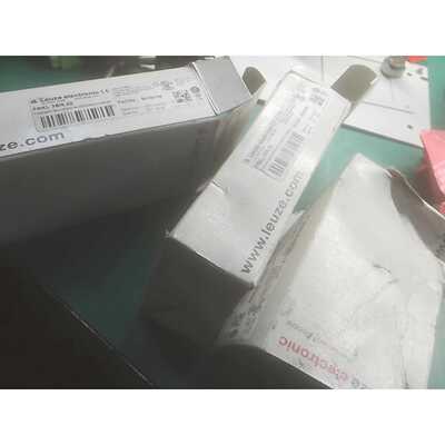 议价可维修Leuze光电开关三个型号PRKL3B6.22全新外包装差需要的
