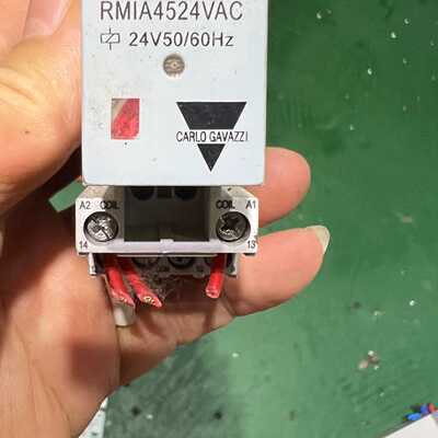 议价瑞士佳乐中间继电器RMIA4524VAC，24V50/60H维修