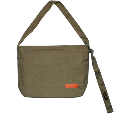 atchboy工装日系ins超火斜挎包