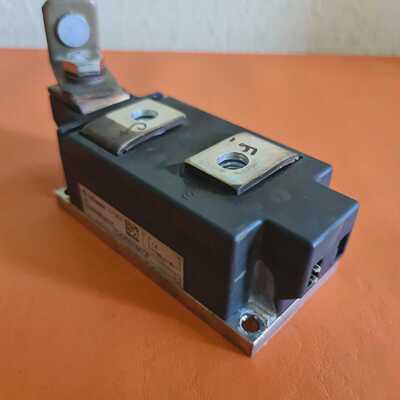 INFINEON TD425N18KOF SCR 模块 二手 (1 件)