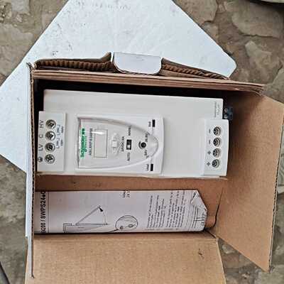 议价电源，全新带包装的，ABL8RP S 24050，50