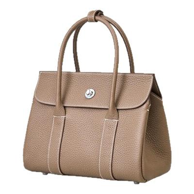 CNTYCHE/堤喀进口牛皮小众高级感斜挎包女包2026新款小号园廊包女