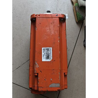 ABB机器人电机、3HAC17484-10/04如图、、：议价