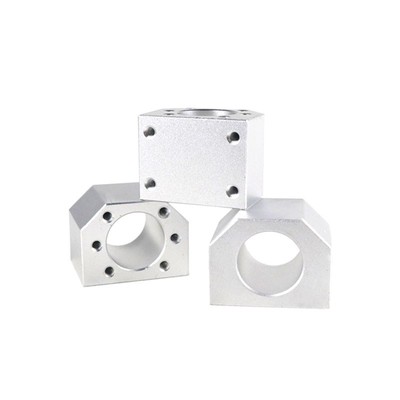 直线轴承箱式滑块SCS8VUU直线光轴滑块1216/20/25/30/35 SCS20VUU