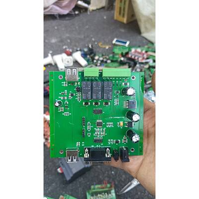 〔议价-可维修〕stm8s103f3p6串口通信继电器板 不 坏