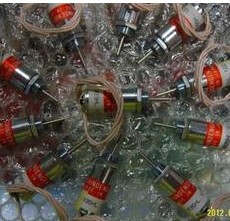 M304C-6V 1048L F13035HL F1800001HL新电元螺线管 现货