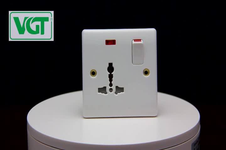 China Manufacturer Wholesale Saudi Arabia 3 Pin British Electrical ...