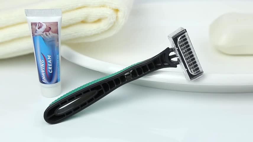 Sweden Triple Blade Disposable Mens Razor Max Brand - Buy Disposable ...