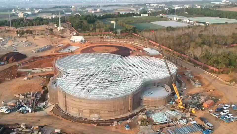 Melesat Bola Menghubungkan Desain Baja Cetakan Struktur Atap Bangunan ...