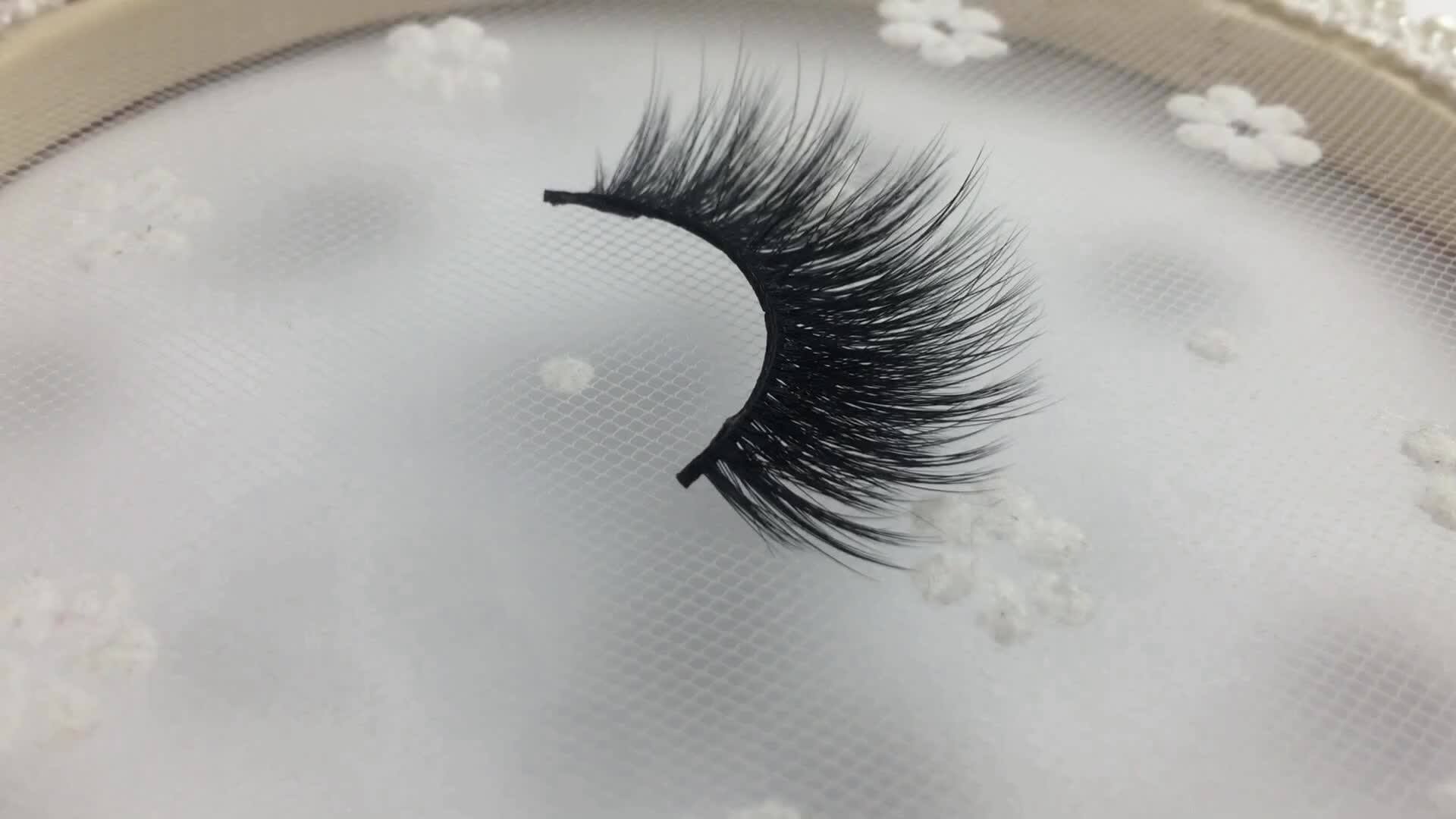 Natural Looking Strip Lashes Hudabeautiful In Bulk Own Brand Silk ...