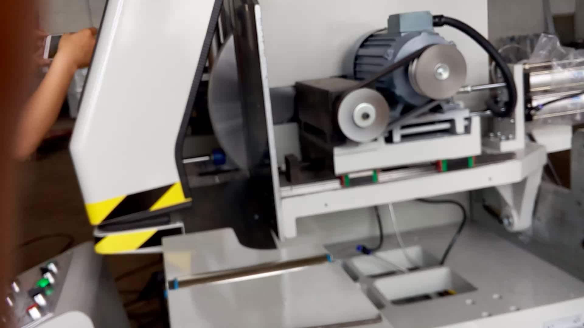 Aluminum Alloy Section Double Mitre Cutting Saw Machine Factory - Buy ...
