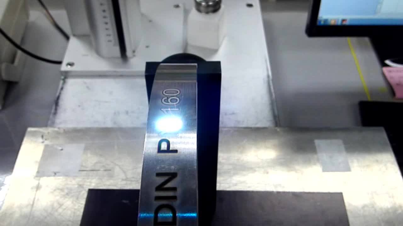 20w Portable Fiber Laser Marker Machine For Industrial Use - Buy ...