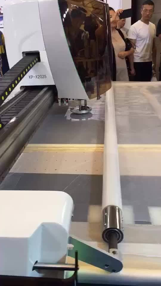 China Cnc Automatic Bulk Textile Cutter Cutting Table Machine ...