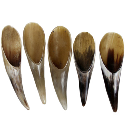 牛角拨经刮痧板肩颈背部按摩神器