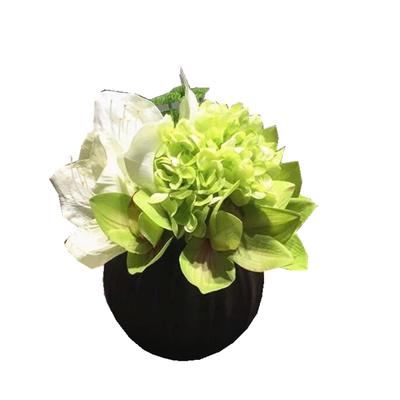 设计师样板间客厅茶几仿真花艺