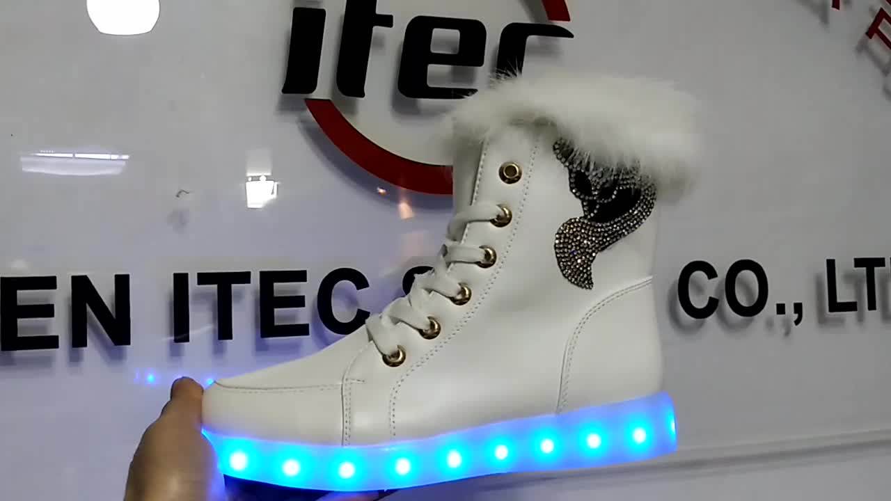 Ek7023 New Arrival Usb Rechargeable Led Lights Fur Fluffy Lined Women ...